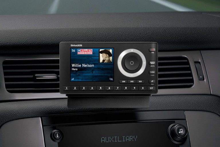Listen In Your Vehicle | SiriusXM Canada