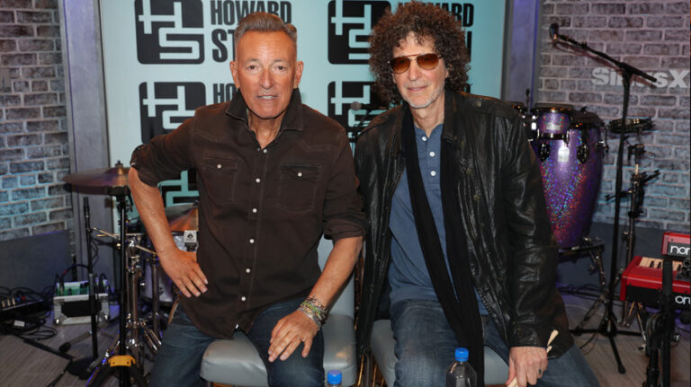 Listen to Howard Stern on SiriusXM | SiriusXM Canada